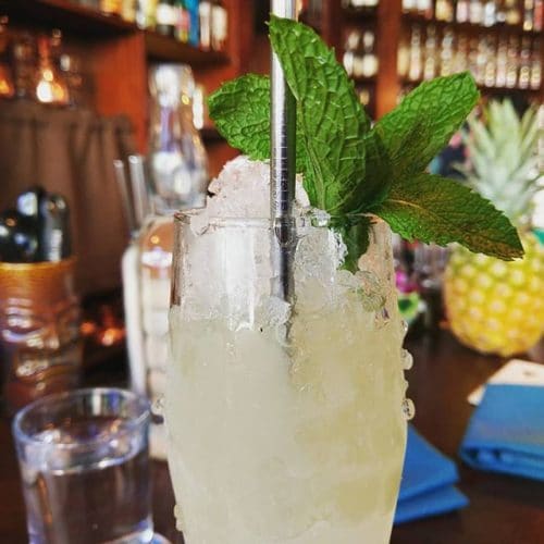 Chartreuse Swizzle - Cocktails - Cocktail Molotov